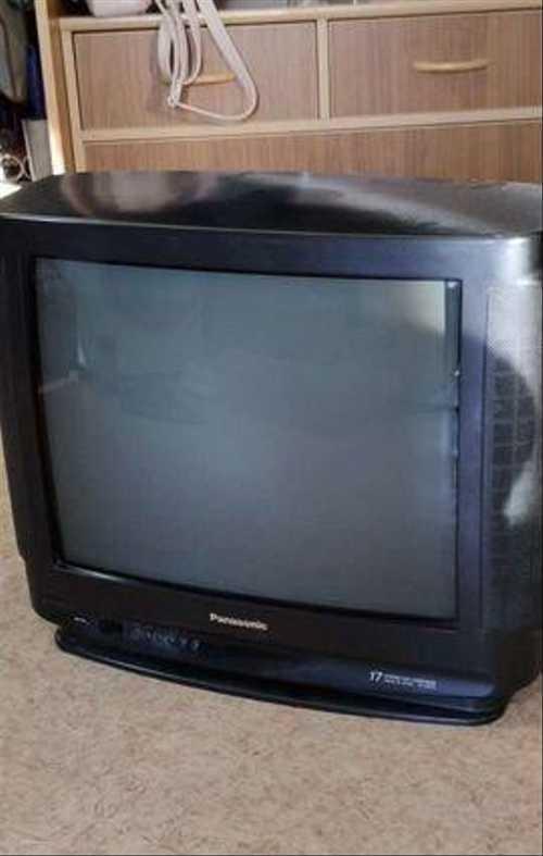 Телевизор Panasonic диагональ 52 см б/у