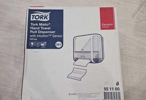 Сенсорный диспенсер для полотенец Tork H1