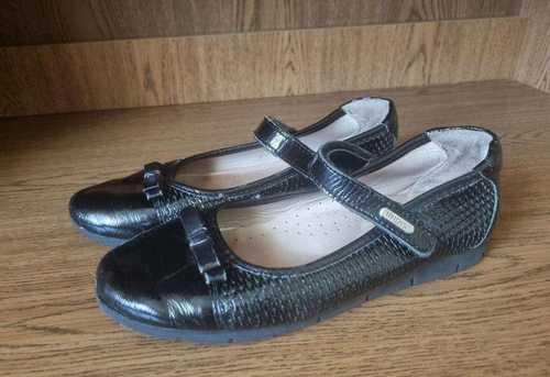 Туфли для девочки школьные 36 размер