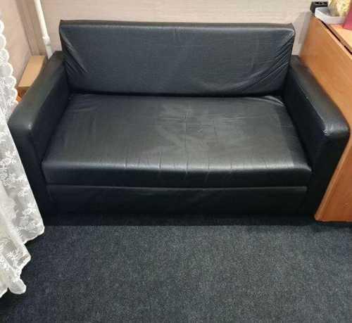 Кожаный диван IKEA бу