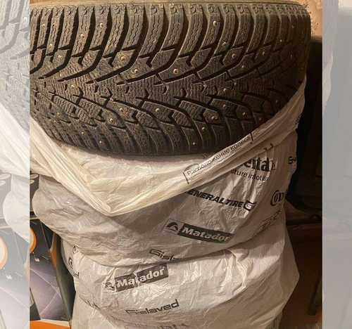 Maxxis NP5 Premitra Ice Nord 225/50 R17 98T