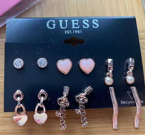 Новый набор сережек Guess 6 пар