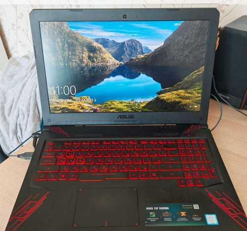 Ноутбук Asus Tuf Gaming FX504G i5 8300, GTX 1050