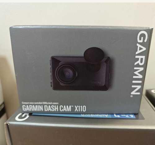 Видеорегистратор Garmin Dash Cam X110