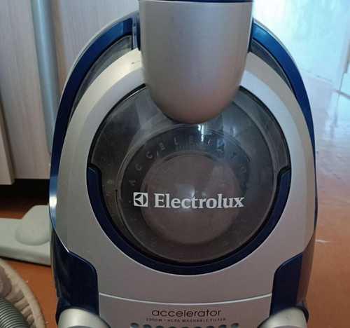 Продам пылесос Electrolux