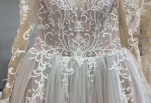 Свадебное платье легкое