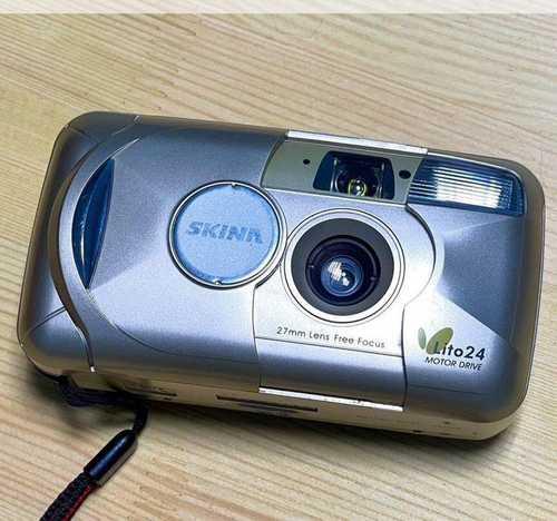 Плёночный фотоаппарат Skina Lito 24