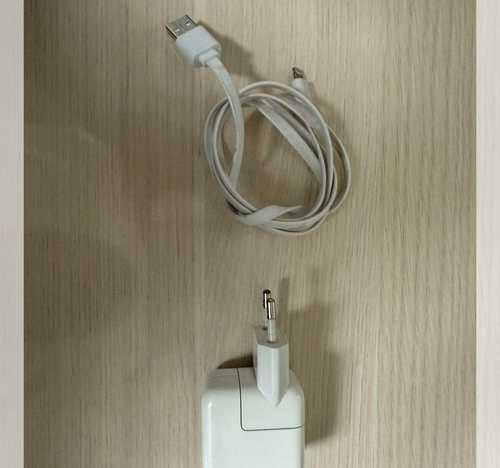 USB зарядка iPhone