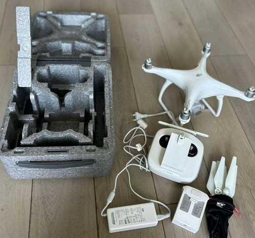 Квадрокоптер dji phantom 4