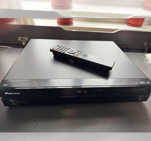 Продам Видеорекордер Pioneer DVR-LX70D