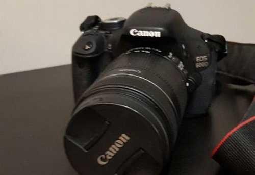 Зеркальный фотоаппарат Canon EOS 600D - kit 18-135