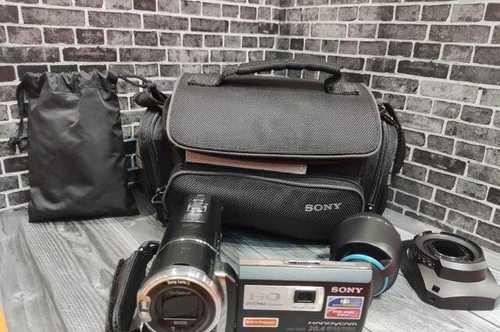 Видеокамера Видеокамера Sony HDR-PJ580VE