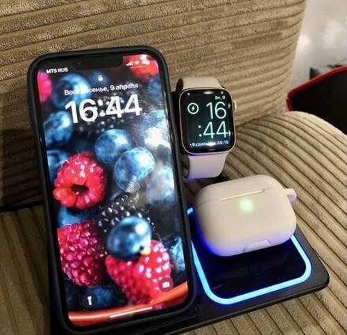 Зарядное устройство 3 в 1 для iPhone, Apple watch