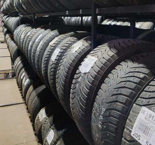 Kumho Solus KH17 215/65 R15 96H