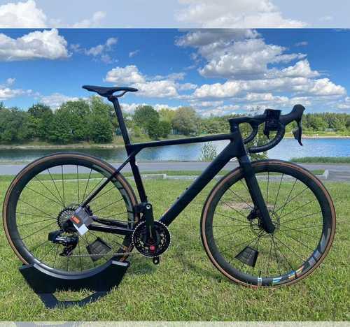 Canyon Ultimate CF SLX8 Force AXS в наличии