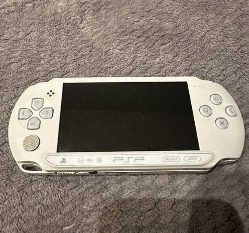 Sony psp e 1008