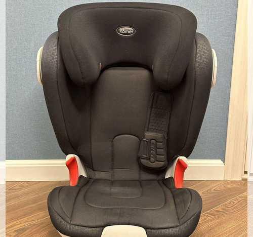 Автокресло britax romer KidFix XP sict