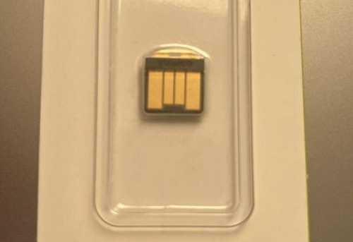 YubiKey 5 Nano USB