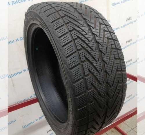 Vredestein Wintrac Xtreme 255/40 R19 91E