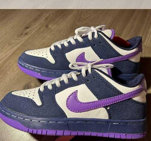 Кроссовки женские Nike SB Dunk low Pro