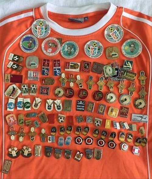 Коллекция значков времён СССР