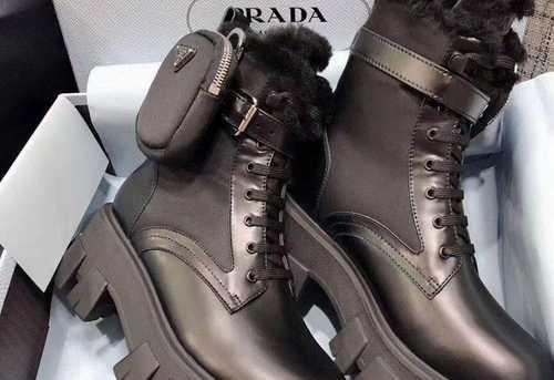 Женские ботинки Prada
