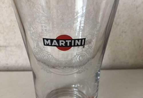 Стакан с логотипом martini