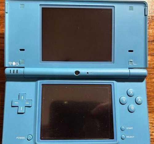 Nintendo DSI синий