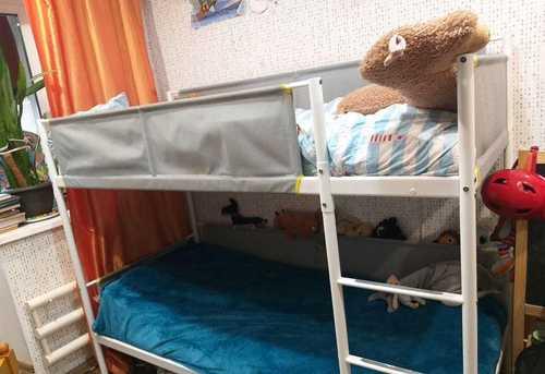 Двухъярусная кровать IKEA металлическая