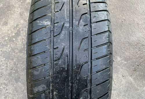Kumho Power Max 769 205/60 R15
