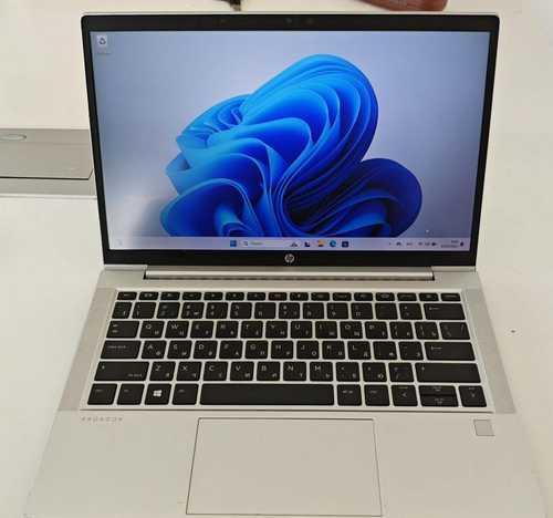 Ноутбук HP ProBook 635 Aero G7