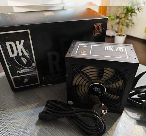 Блок питания 1stplayer DK Premium, 700W, 80+ Bronz