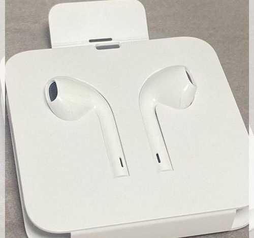 Наушники apple earpods lightning новые