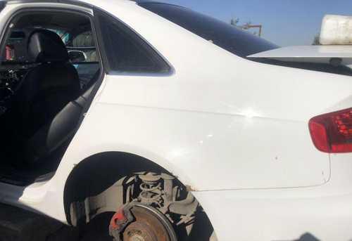 Задня четверть Audi a4 b8