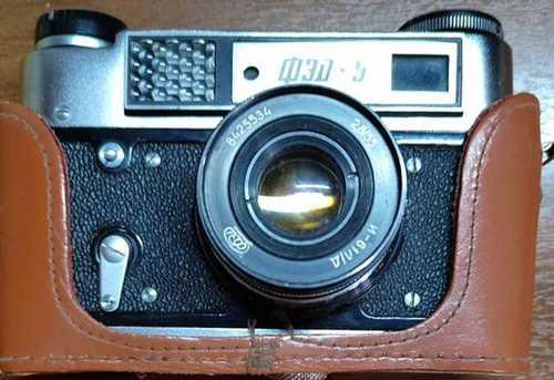 Плёночный фотоаппарат фэд-5 СССР