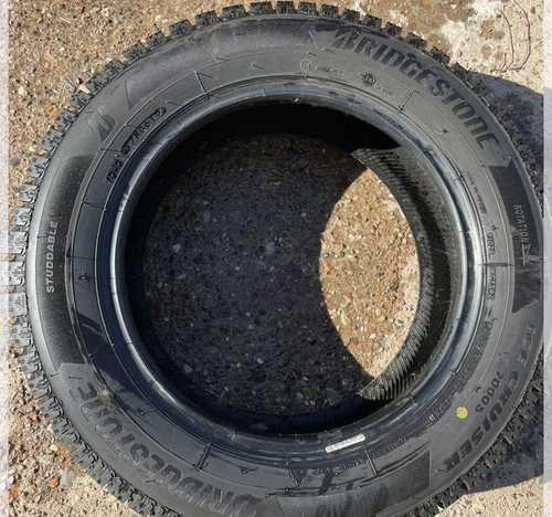 Bridgestone Ice Cruiser 7000S 185/65 R15