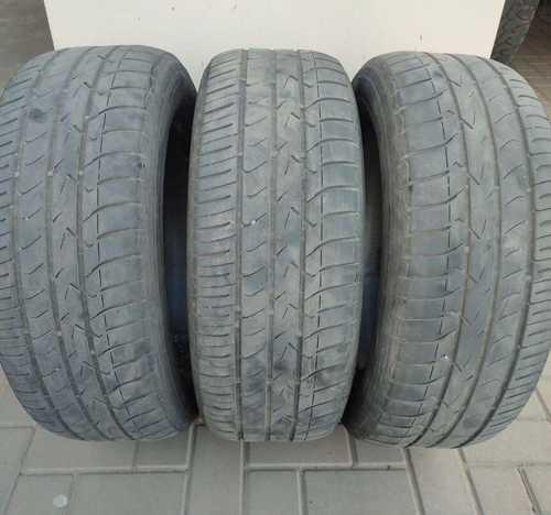 Toyo Tranpath MPZ 215/60 R16