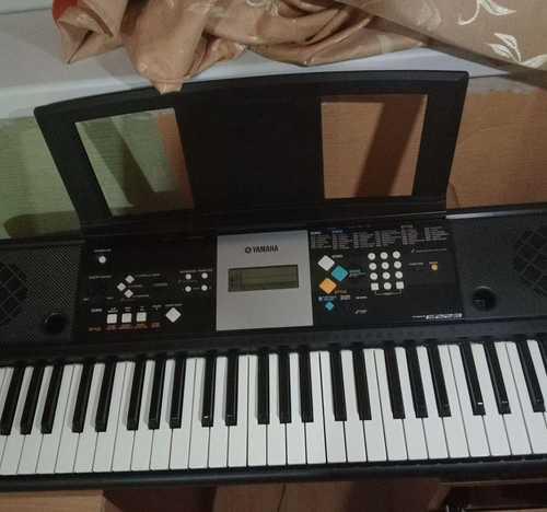 Синтезатор Yamaha psr-e223