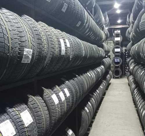 Bridgestone Blizzak Revo2 215/60 R16 96Q