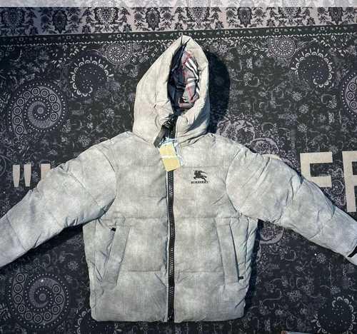 Пуховик Burberry