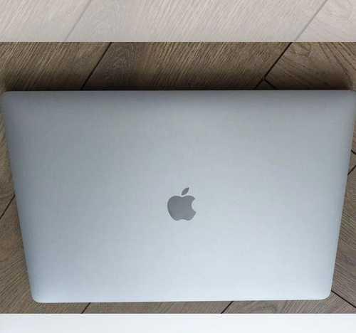 Apple macbook pro 16 512 gb A2141