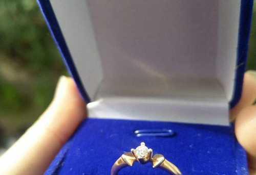 Золотое кольцо с бриллиантами 16-16,5
