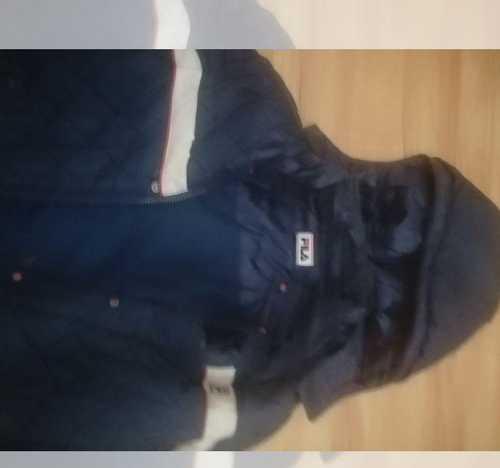 Продам куртка Fila р 128 в хорошем состоянии