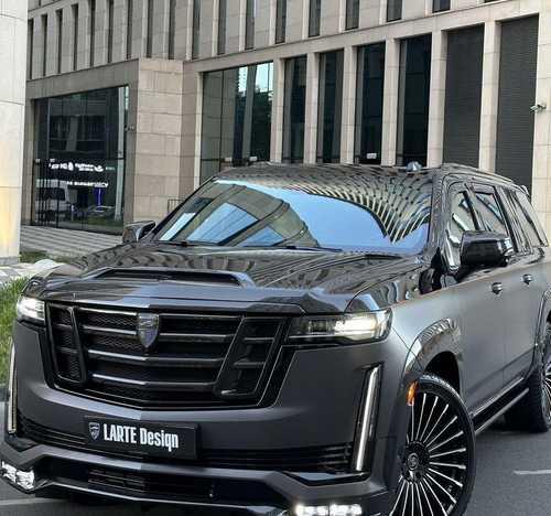 Капот Cadillac Escalade
