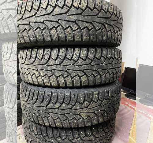 Nokian Tyres Nordman 5 SUV 215/70 R16