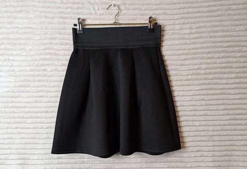 Черная короткая юбка клеш размер 42 S