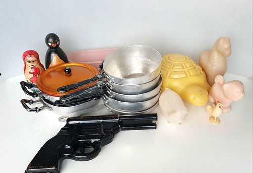Кукольная посуда СССР, игрушечный пистолет и др