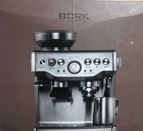 Кофеварка рожковая bork C804, серебристый