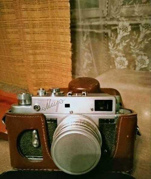 Пленочный фотоаппарат Мир