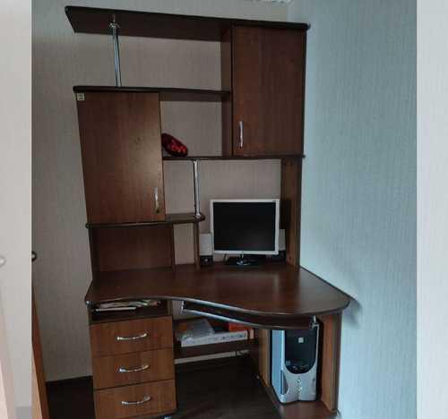 Компьютерный стол бу